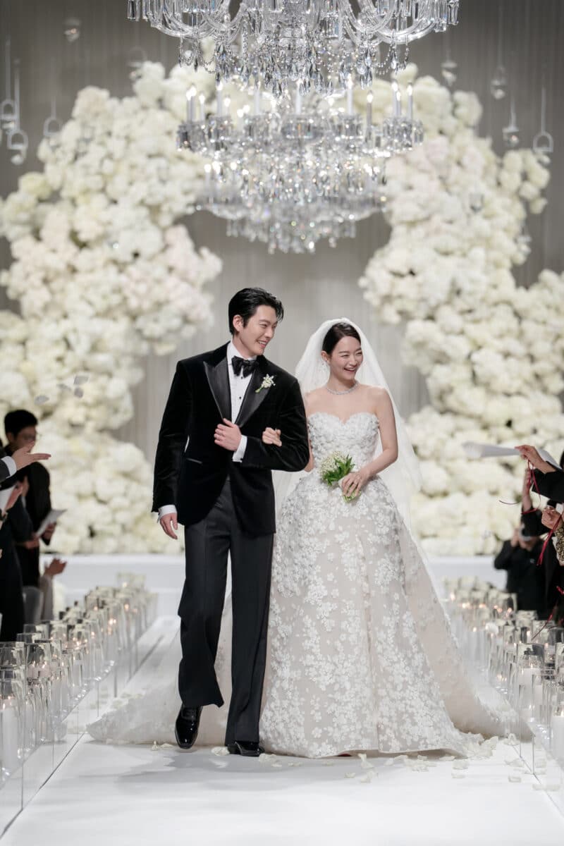 Shin Min-ah e Kim Woo-bin: as fotos oficiais de um casamento tão ...