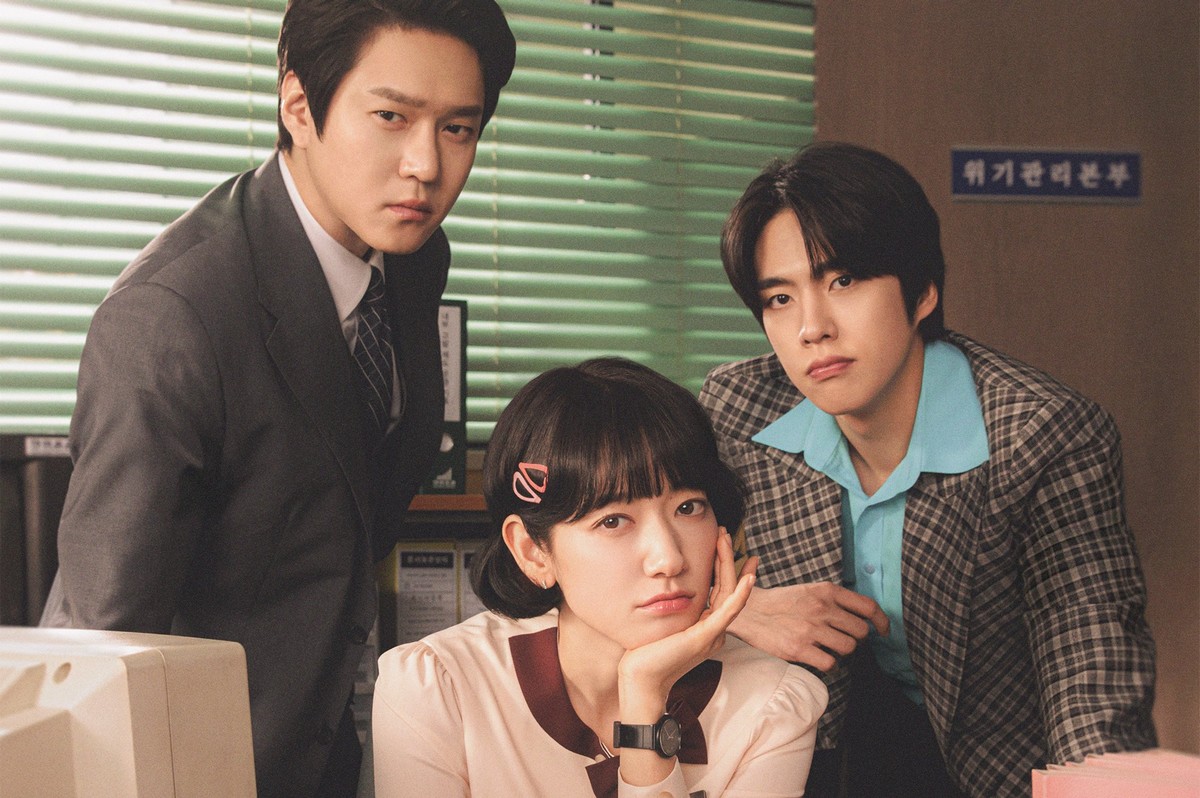 Ha Yoon-kyung spielt eine ehrgeizige Sekretärin in “Undercover Ms. Hong ...